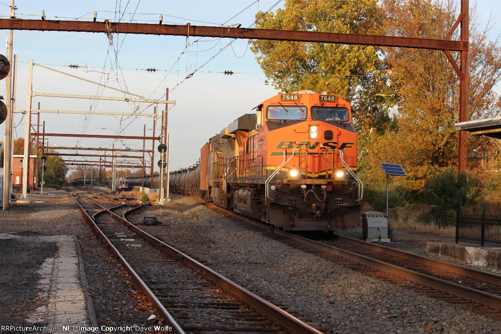 BNSF 7648